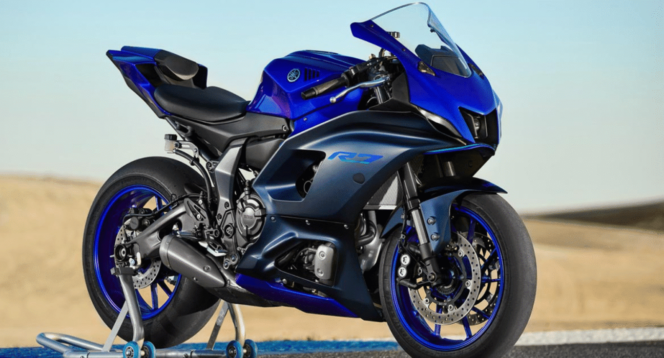 2026 Yamaha YZF-R7 Unveiled Globally With Updated Features